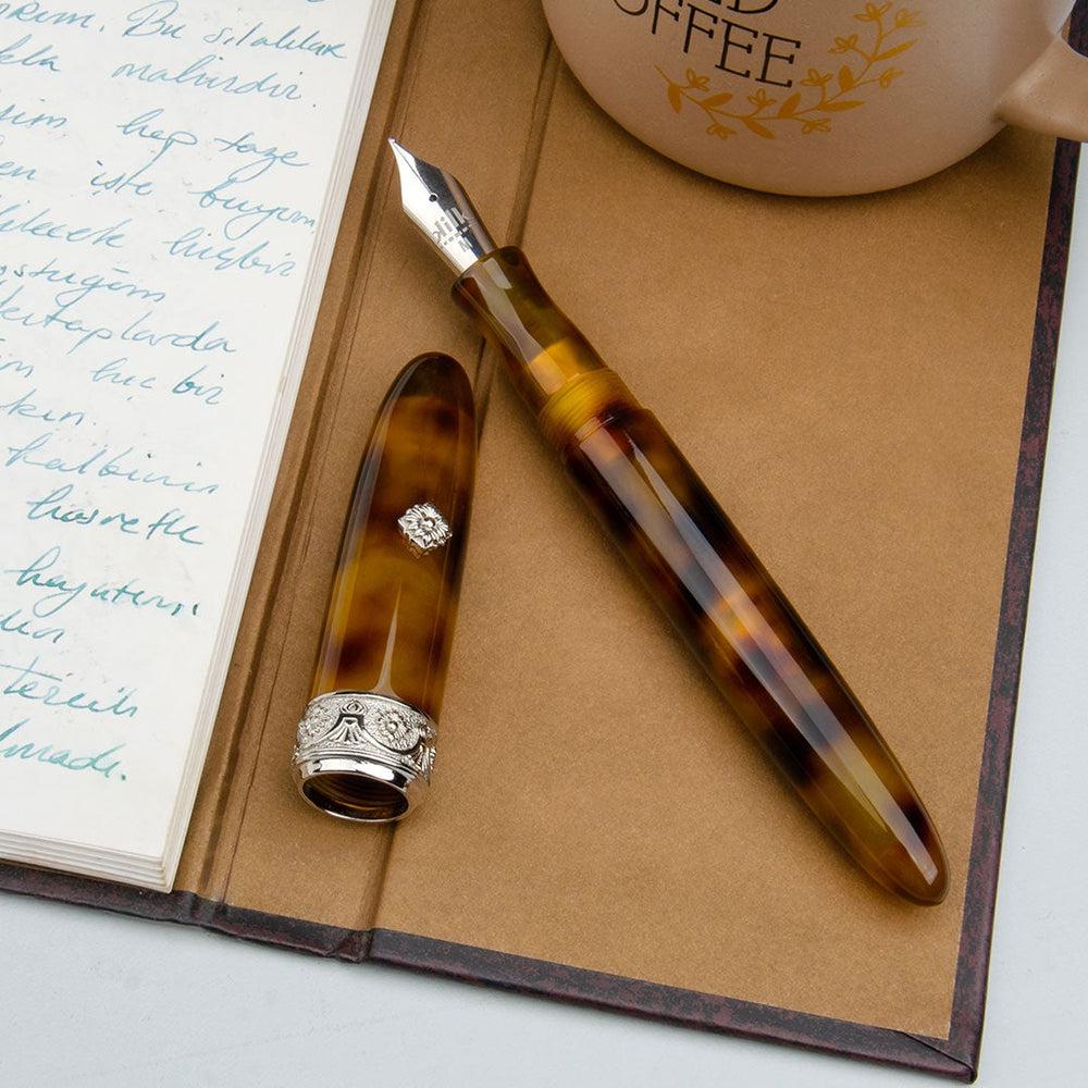 Kilk Tortoise Baroque Fountain Pen | EndlessPens
