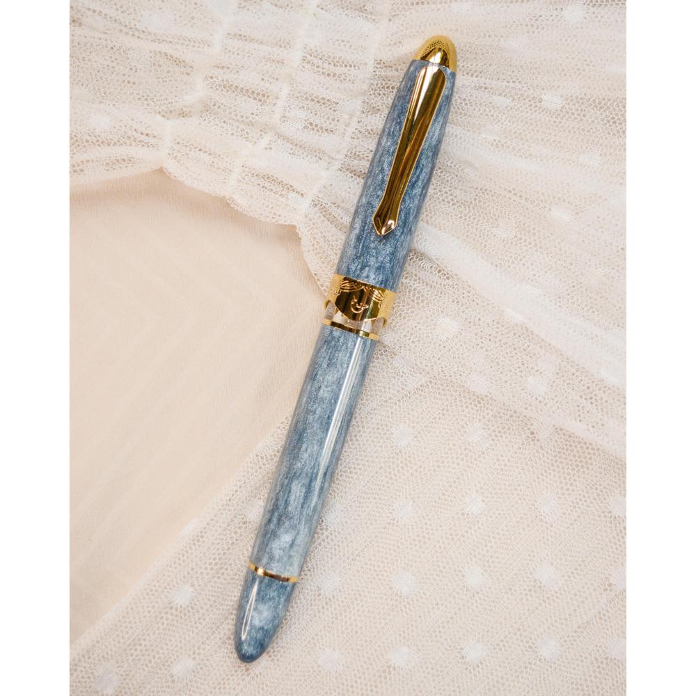 Nahvalur × @artynijp French Chateau Fountain Pen | EndlessPens